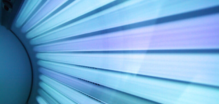 How to Replace Tanning Bed Bulbs | 10 Easy Steps (2024)